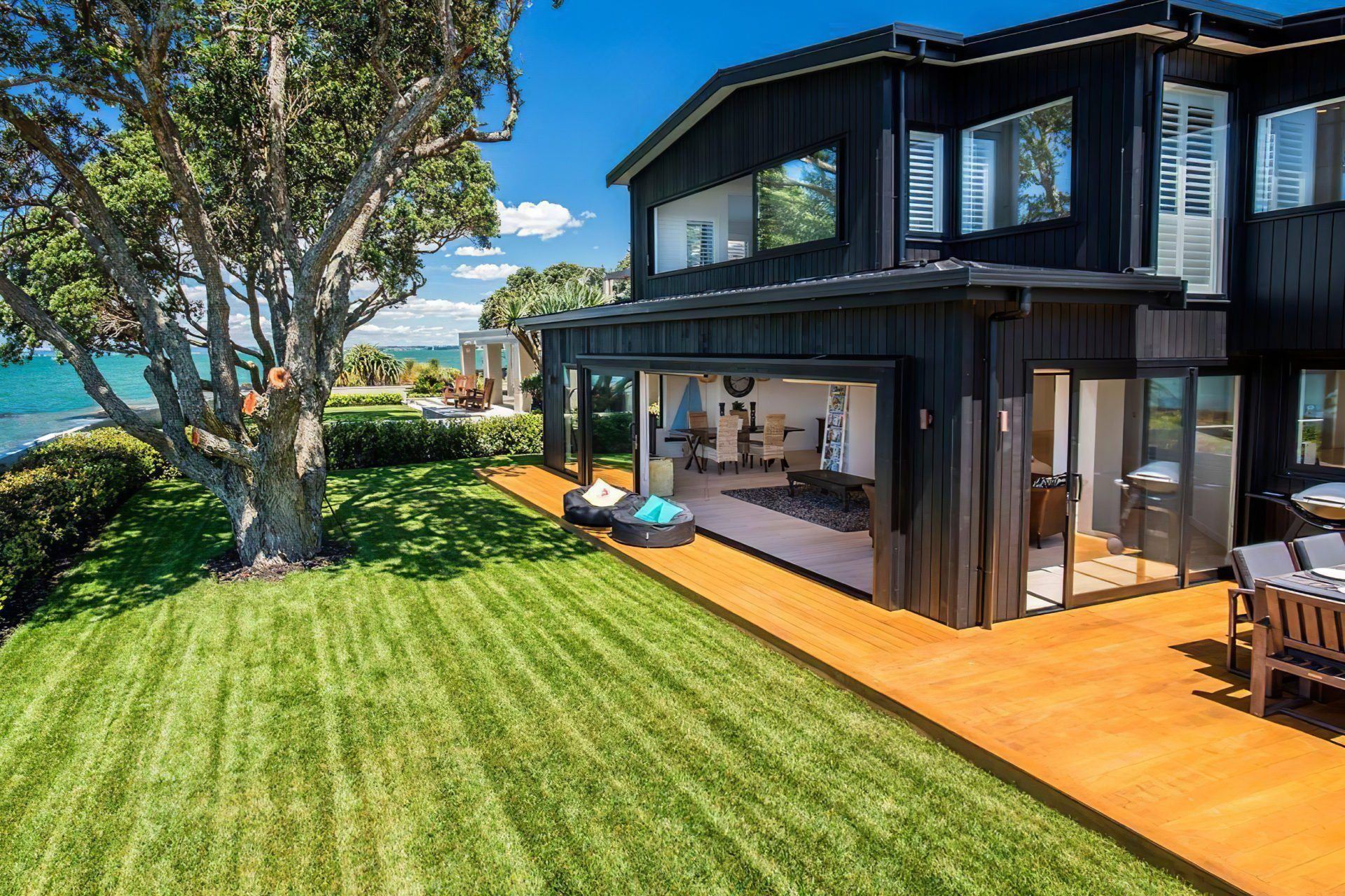 Recladding, Renovation & New Home Builder Experts in NZ